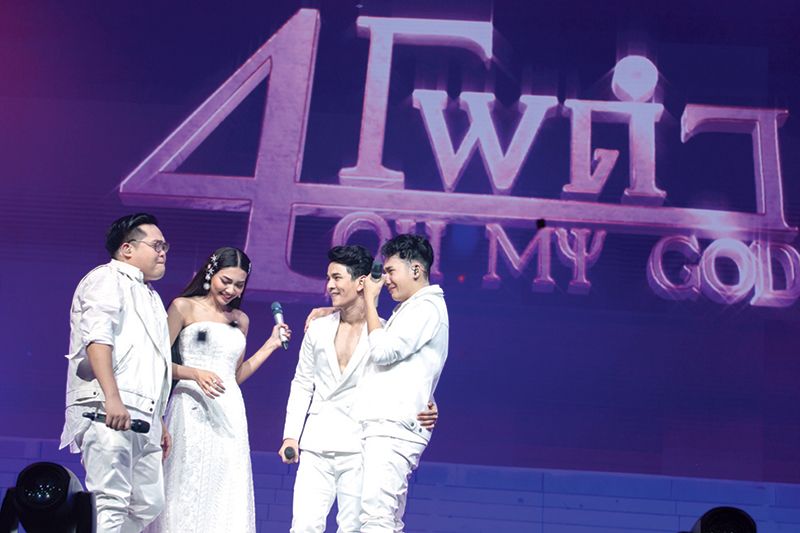 บันเทิง - ‘4 โพดำ Oh My God’ จัดหนัก อลังการงานโชว์